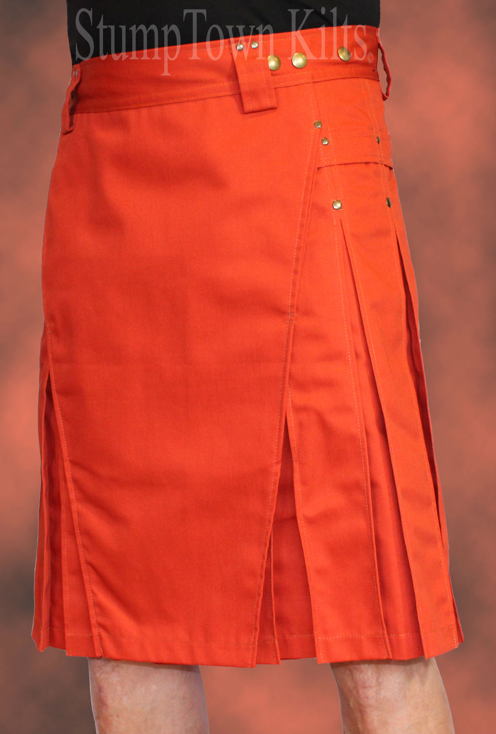 Men's Rust Kilt w/Antique Brass Rivets